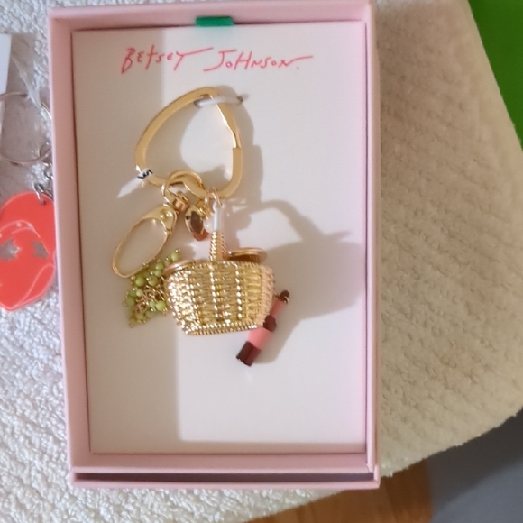 Betsey Johnson | Accessories | Betsey Johnson Gold Basket Charm ...